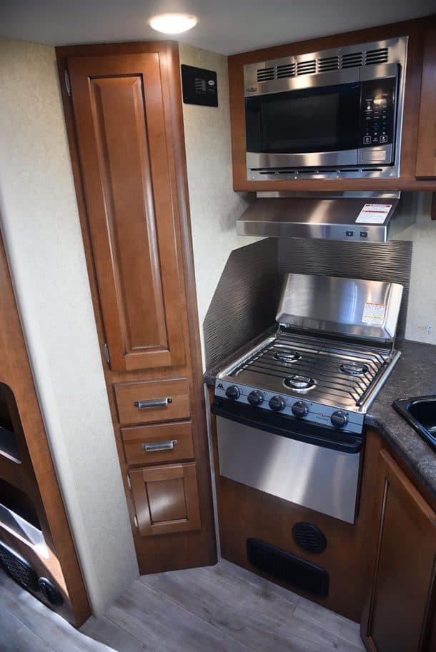 2017 Lance 975 Review - Truck Camper Magazine