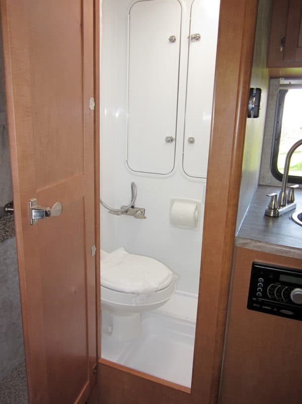 TCM EXCLUSIVE: 2018 Adventurer 80S - Truck Camper Magazine