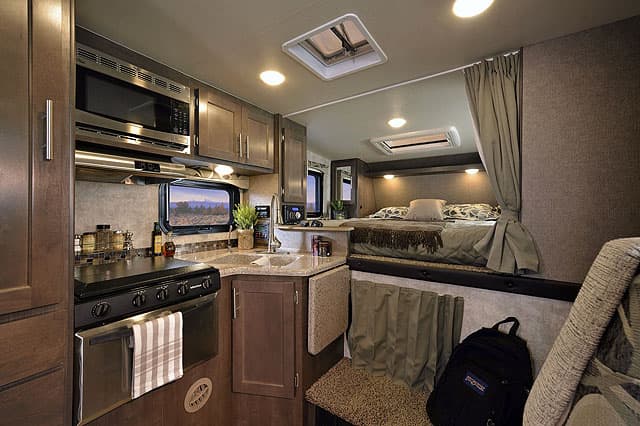 Eagle Cap Camper Buyers Guide - Triple-Slide Truck Campers