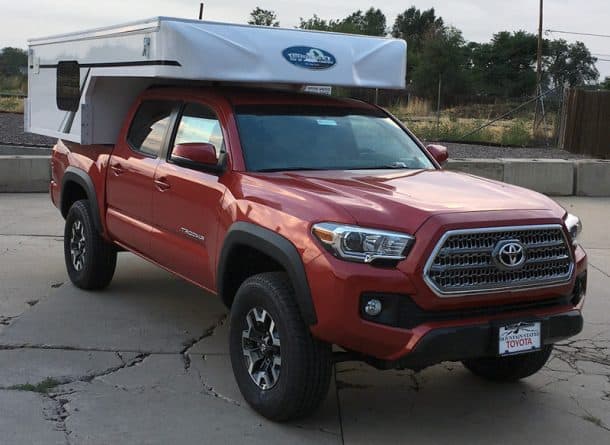 TCM EXCLUSIVE: 2018 Phoenix Mini Max - Truck Camper Magazine